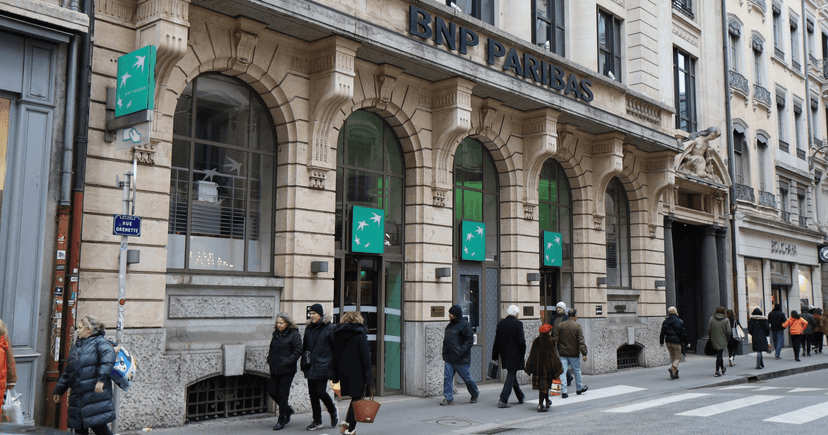 Opening a bank account in France as a foreigner: all you need to know ...